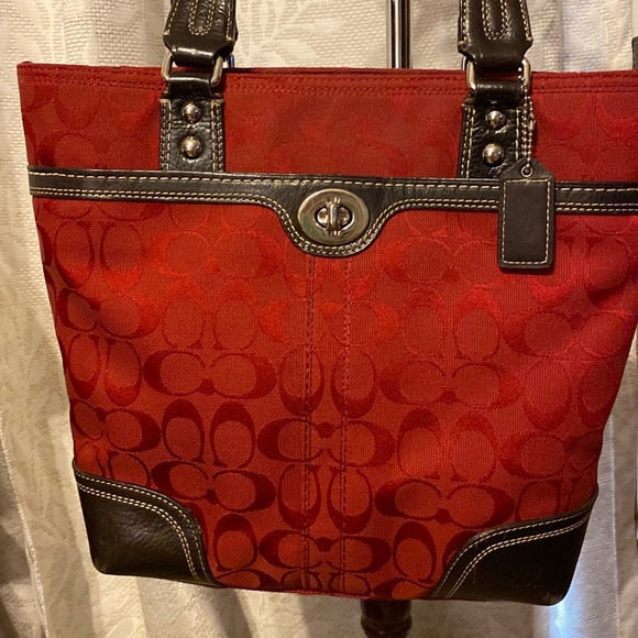 Coach | Bags | Coach Hampton Signature Bag | Poshmark